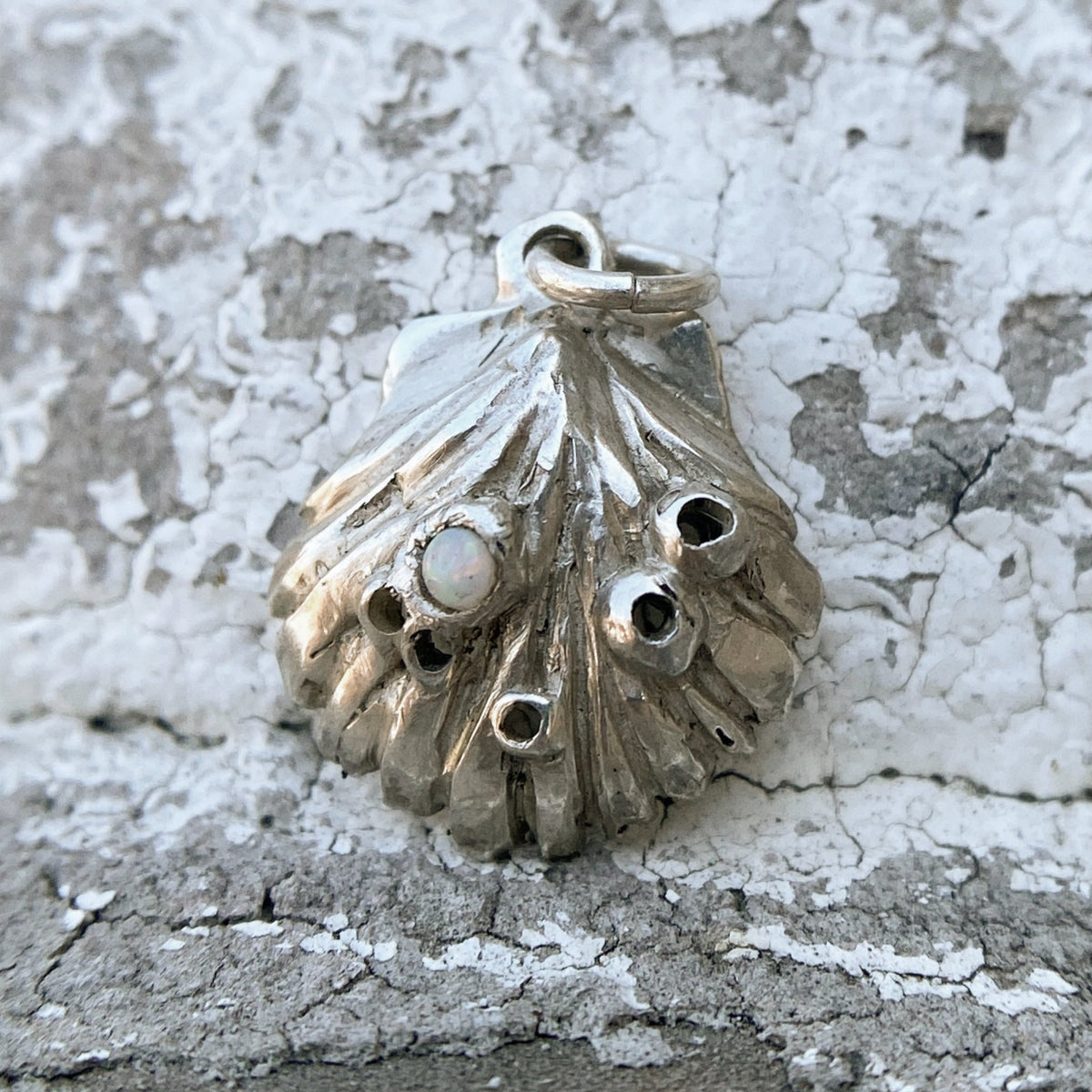 Opal Clam Shell Necklace – Drowning Bear